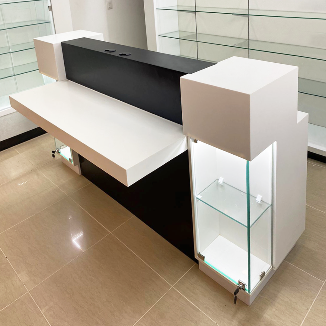 Local Lenyes - Disec Diseño y Construcción